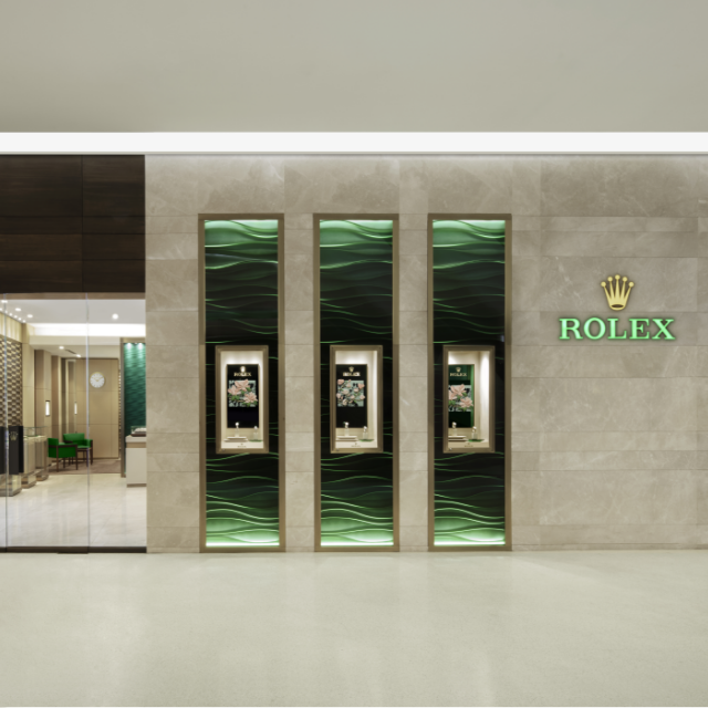 CENTRAL EMBASSY | Rolex